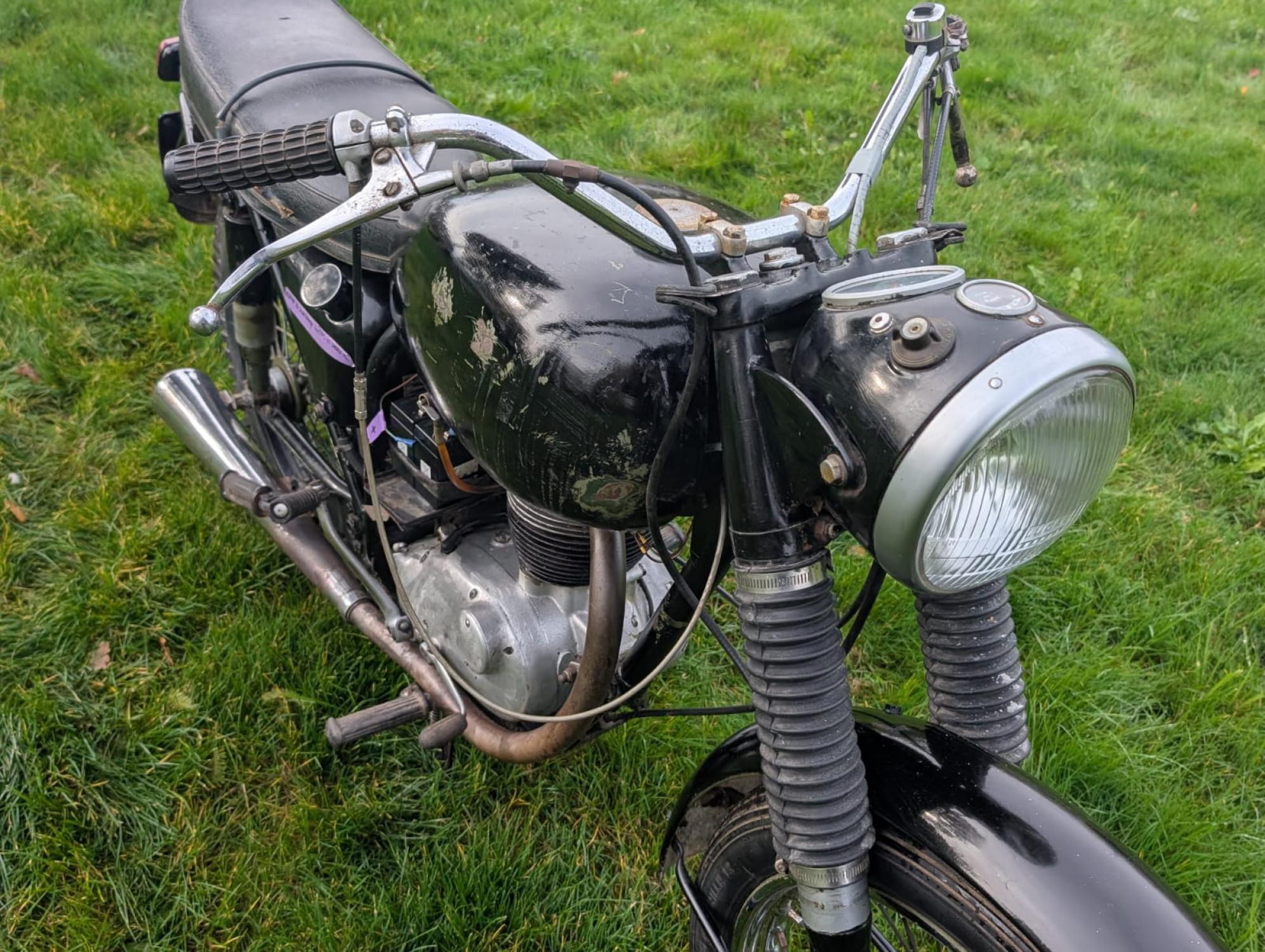 BSA 350cc B40 year 1970 with danisch papers runs good | Dutch Lion ...
