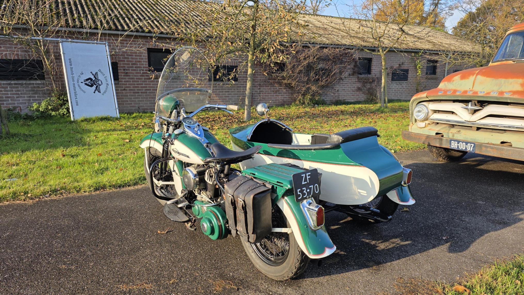 Harley WLA 750cc 1942 with sidecar in fully restored comdition | Dutch ...