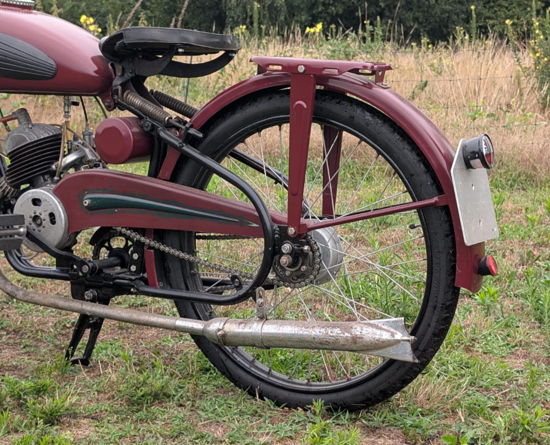 Panther 98cc 1951 with german papers | Dutch Lion Motorbikes