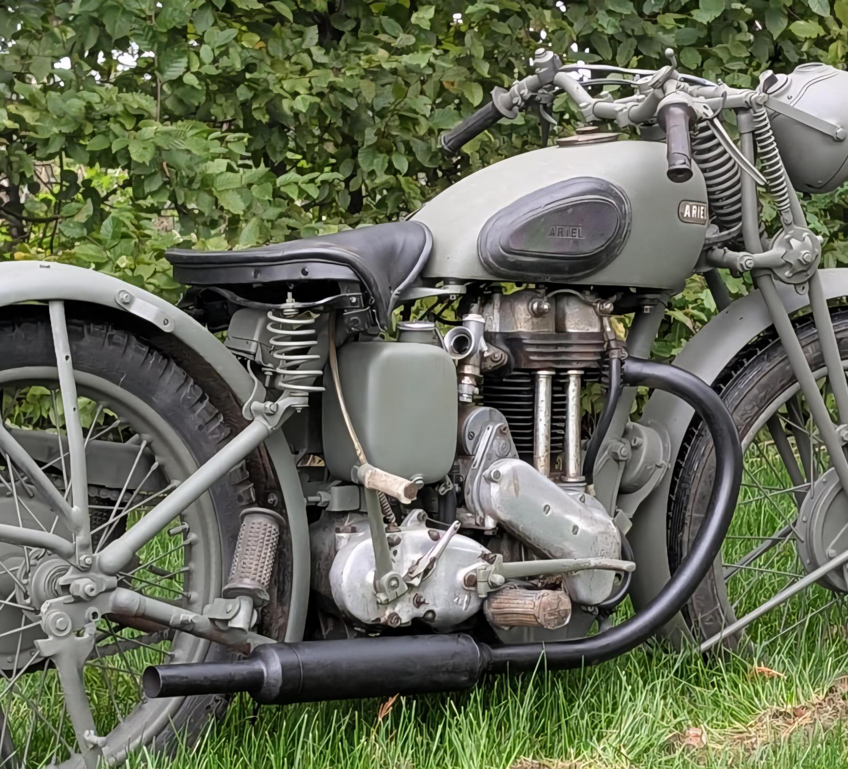 Ariel WNG 350cc ohv 1945 ex Wo2 great winterproject | Dutch Lion Motorbikes