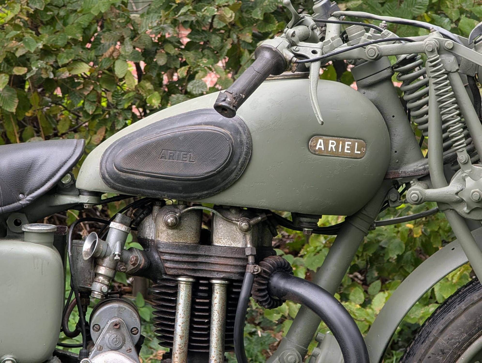 Ariel WNG 350cc ohv 1945 ex Wo2 great winterproject | Dutch Lion Motorbikes