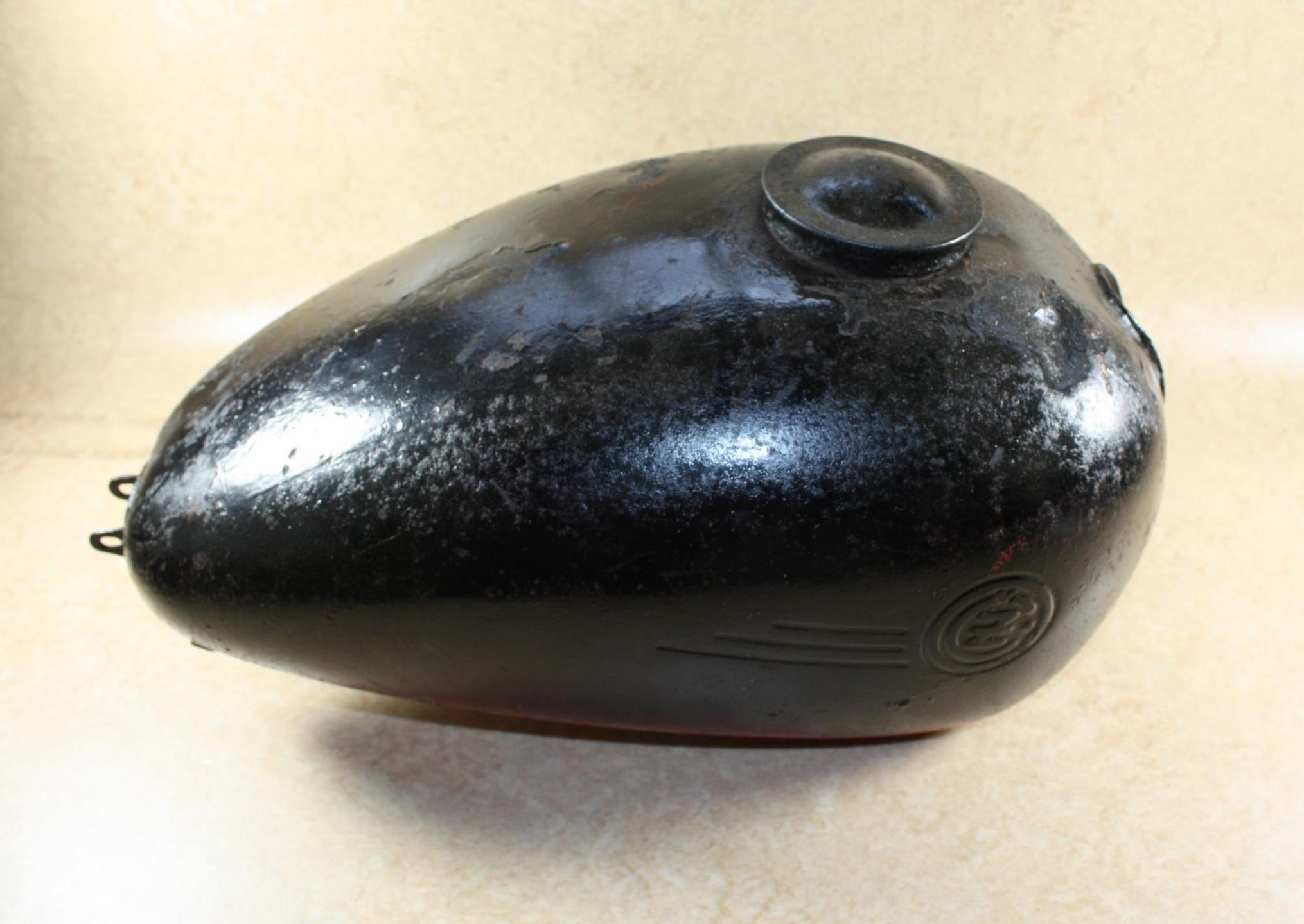 CZ Petrol tank | Dutch Lion Motorbikes
