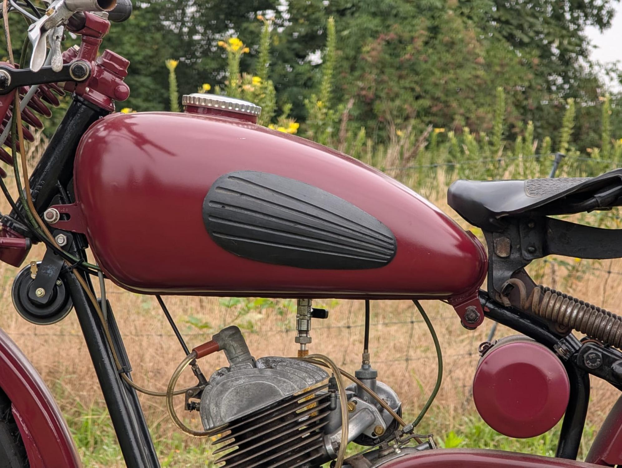 Panther 98cc 1951 with german papers | Dutch Lion Motorbikes