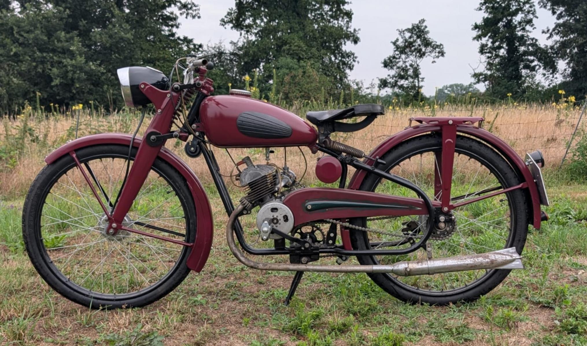 Panther 98cc 1951 with german papers | Dutch Lion Motorbikes