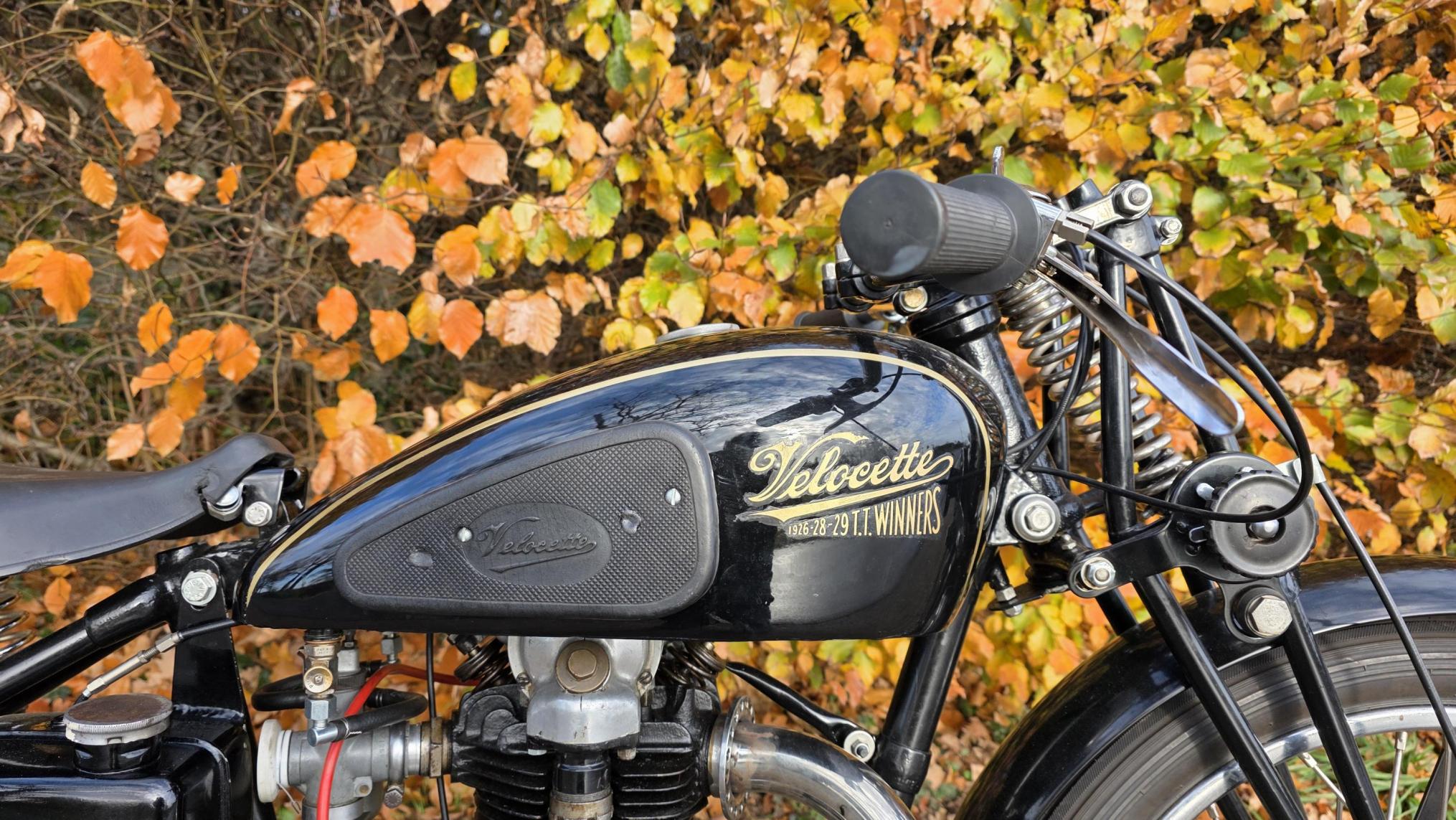 Velocette 1933 KSS MK1 with KCR OHC racing engine | Dutch Lion Motorbikes